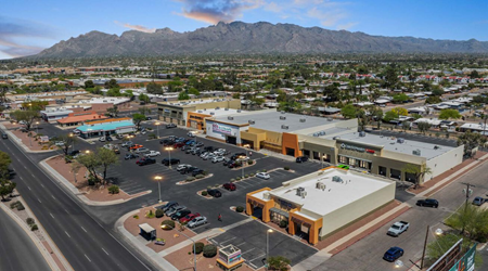 Oracle Gateway Shopping Center in Tucson Sells for $10 Million - Real ...